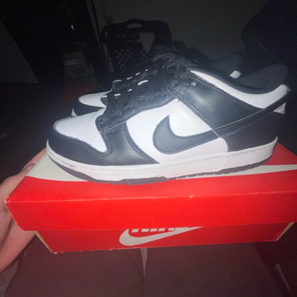 Nike | Shoes | Nike Dunk Low Used Size 7 | Poshmark